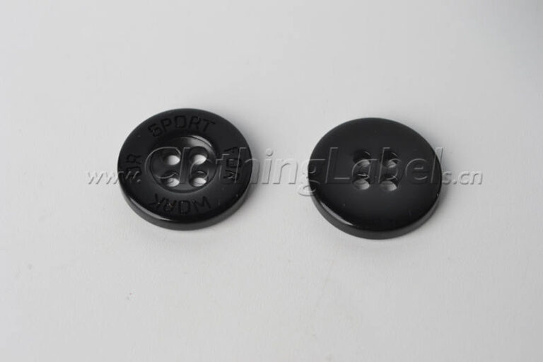 Clothing buttons' photo gallery | ClothingLabels.cn
