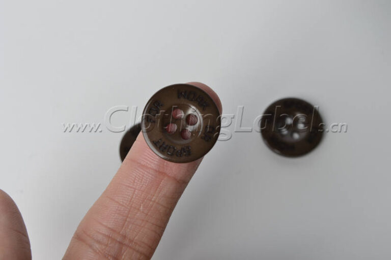 Clothing buttons' photo gallery | ClothingLabels.cn