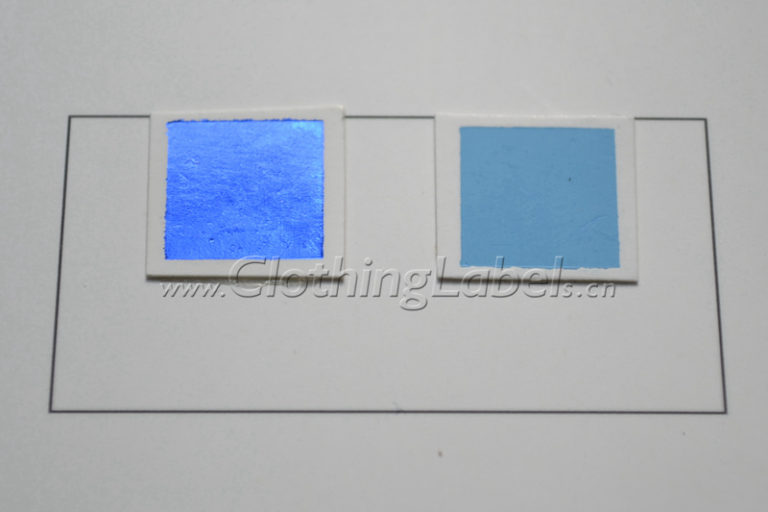 Different colored hot stamping | ClothingLabels.cn
