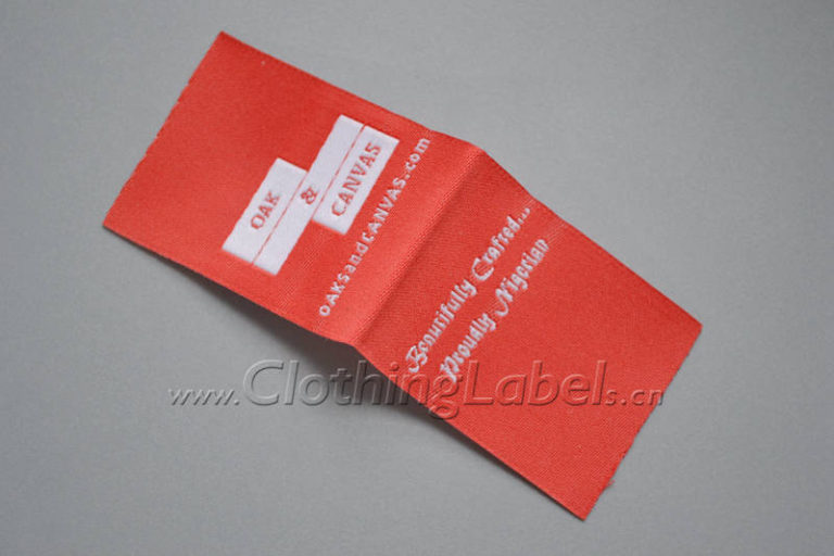 Fold labels: 5 common folded ways | ClothingLabels.cn