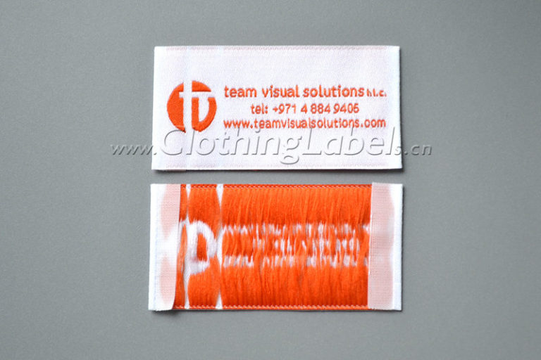 Fold labels: 5 common folded ways | ClothingLabels.cn