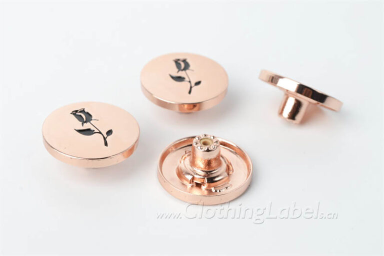 Custom clothing buttons with LOGO | ClothingLabels.cn