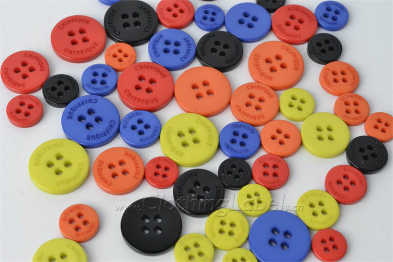 Custom clothing buttons with LOGO | ClothingLabels.cn