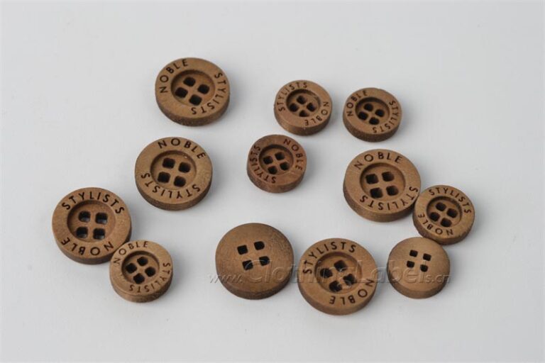 Custom clothing buttons with LOGO | ClothingLabels.cn