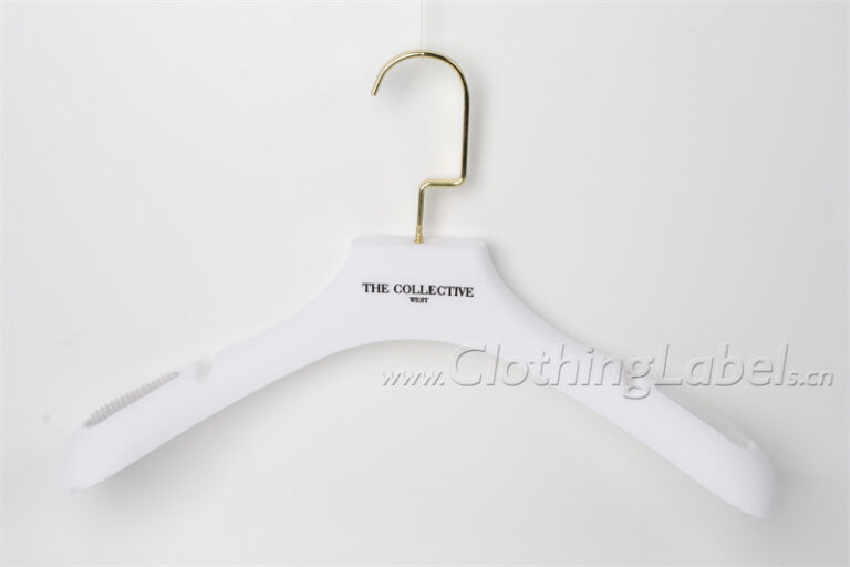 Clothes hangers’s photo gallery | ClothingLabels.cn